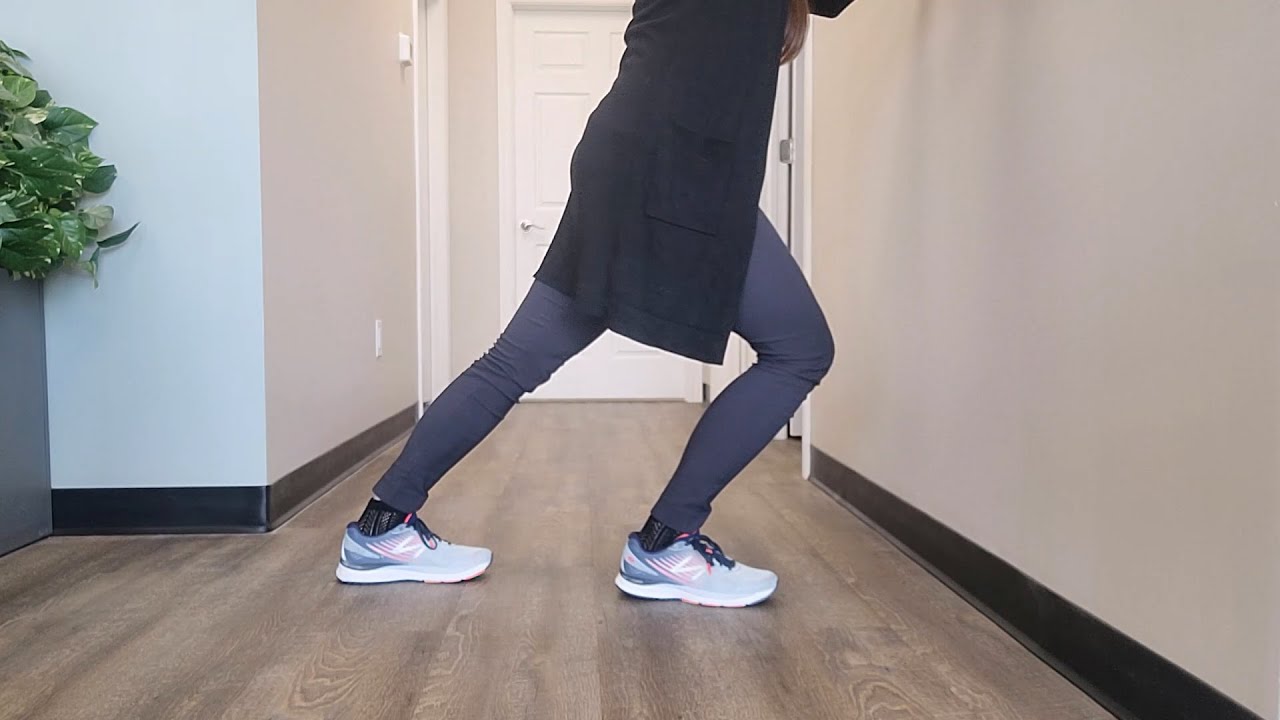 Stretches for heel and arch pain - YouTube