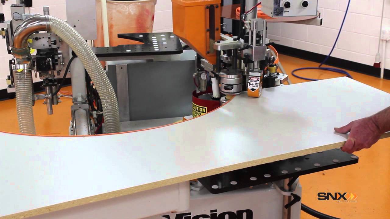 SNX nVision curved (contour) edgebander, edgebanding a concave locker ...