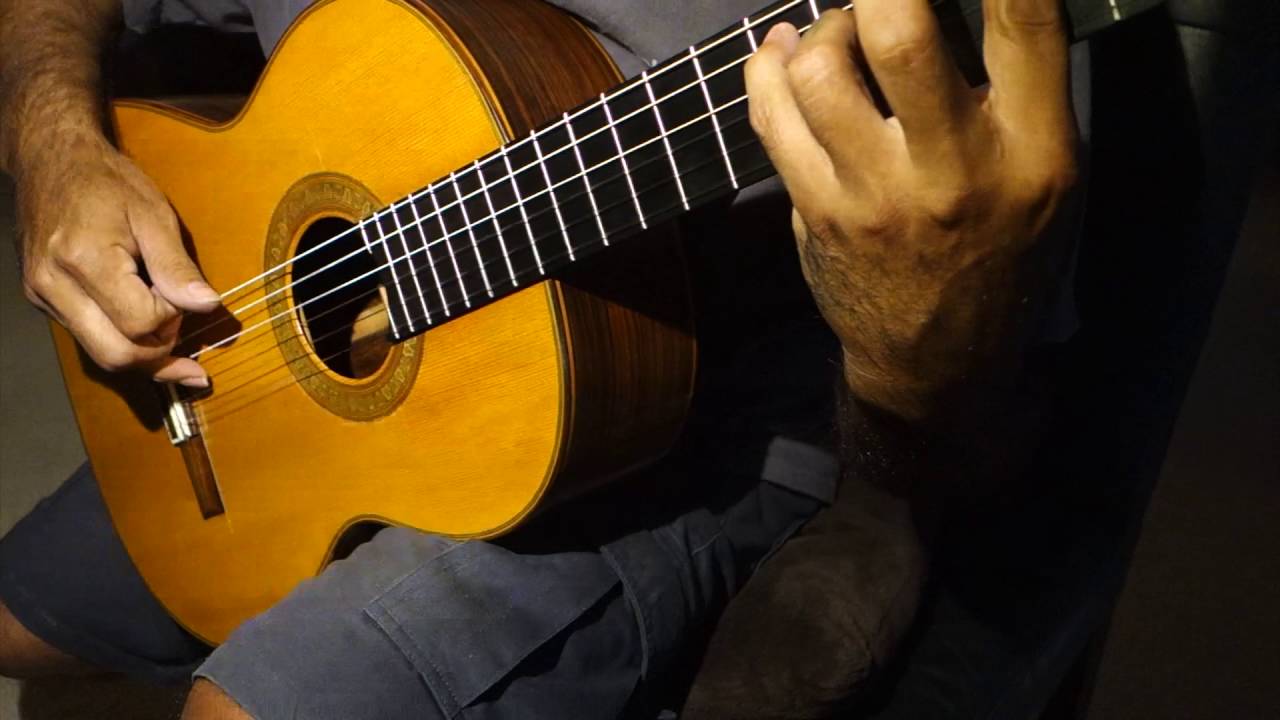 1990 Benito Huipe tone test, improvisation - YouTube