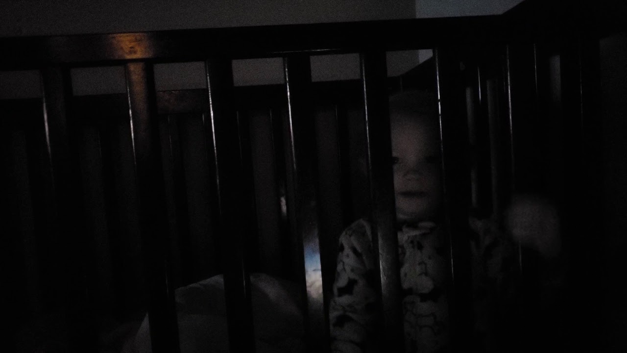 Shayla Loves her SpongeBob - YouTube