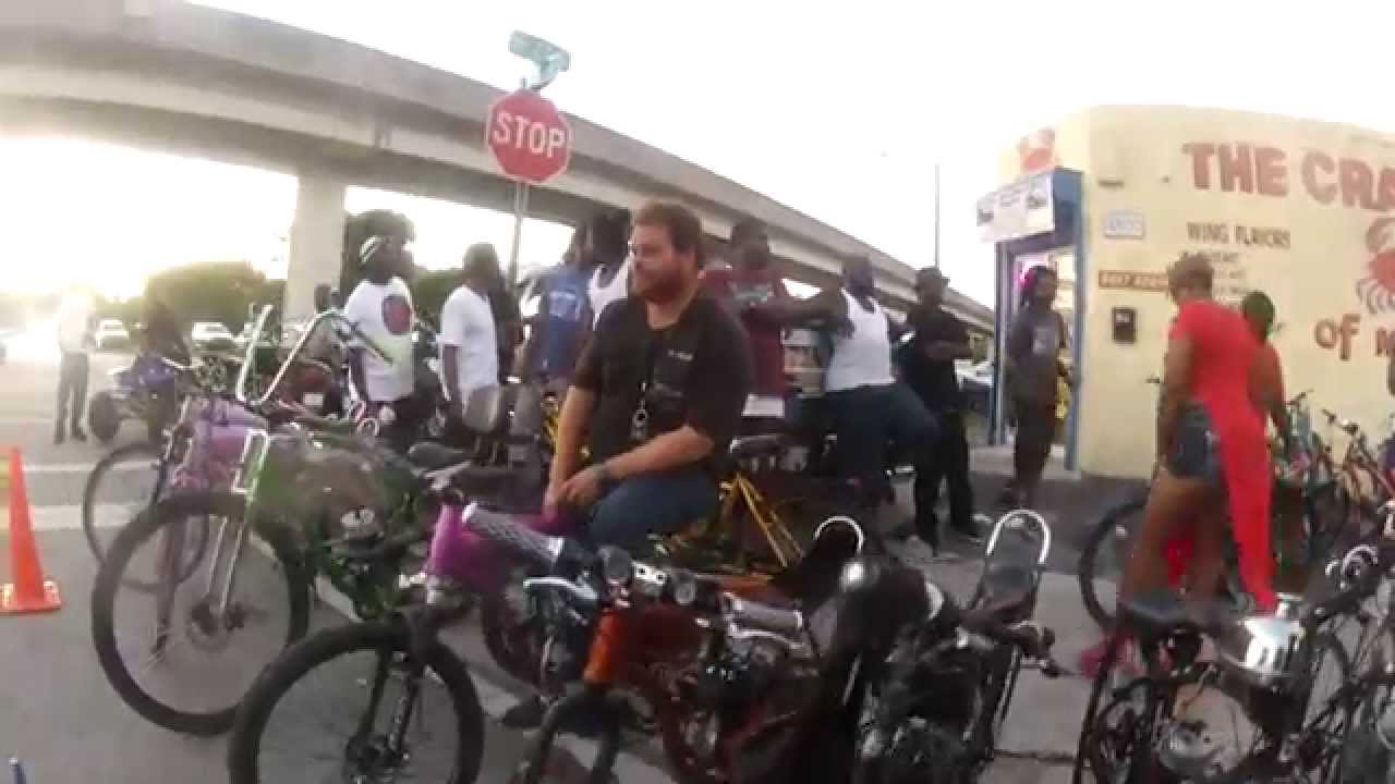 Motor Bike @ Crab Shack - YouTube