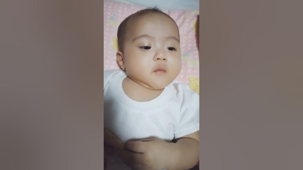 Thumb Sucking 4 Months Sassy 52 Youtube