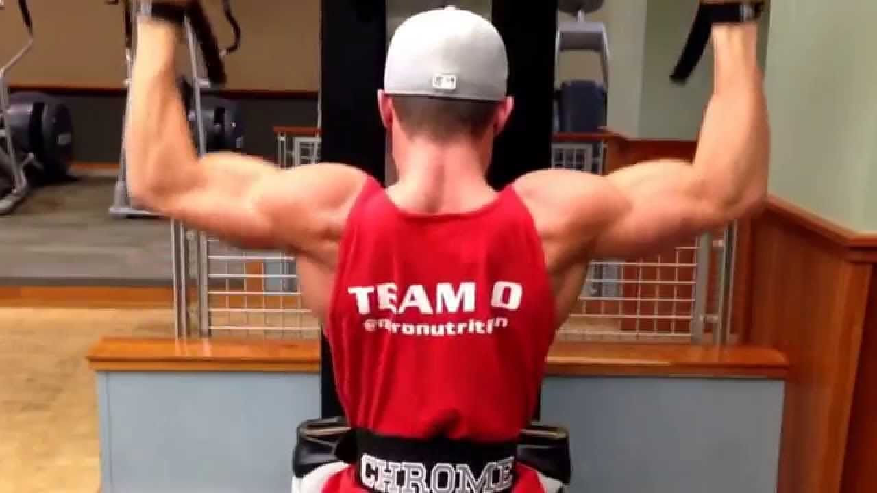 Isolated Lat Pull Downs - YouTube