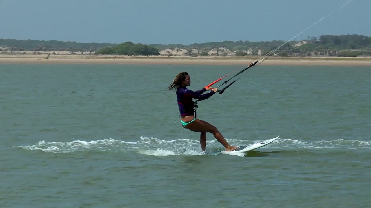 Kitesurfing Technique - Roll Tack - YouTube