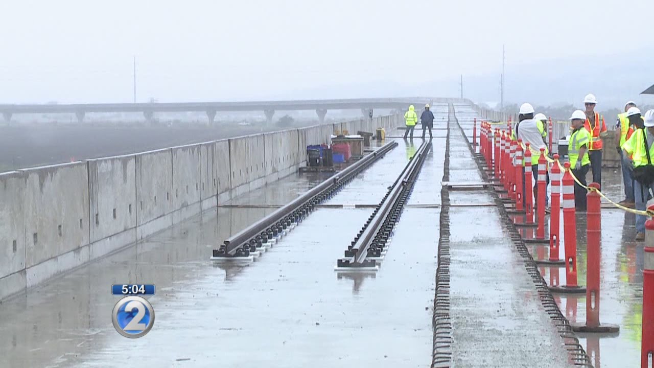 Tour the first mile of Honolulu rail’s elevated guideway - YouTube