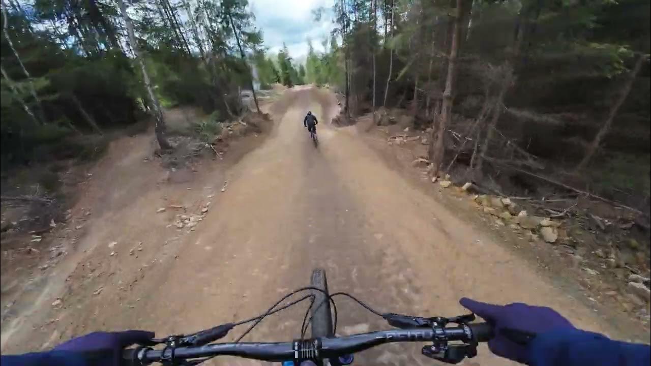 skolnity trasa Niebieska Fala A - YouTube