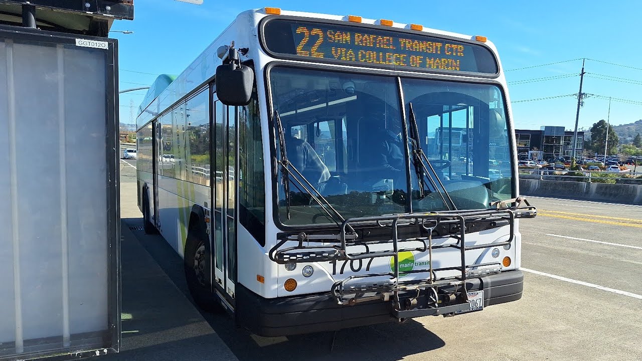 Marin Transit: 2017 40 Ft Gillig BRT #1707 on Route 22 San Rafael ...