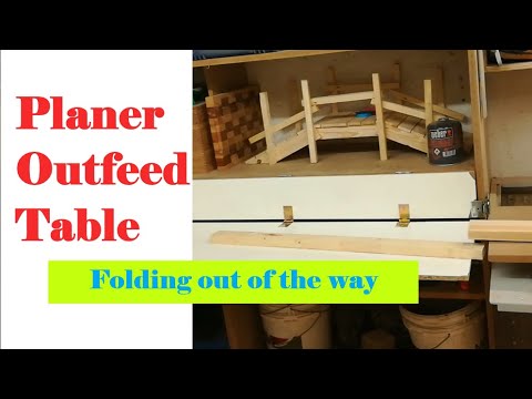 Foldout outfeed table for my thickness planer - YouTube