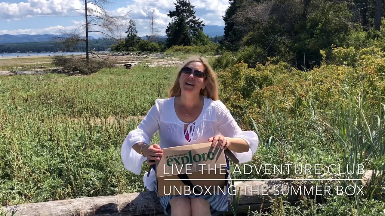 Live The Adventure Club - Summer Adventure Biz Unboxing - YouTube