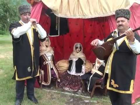 Aşıq Vaqif Göyçəli, Şəki Xan Sarayında