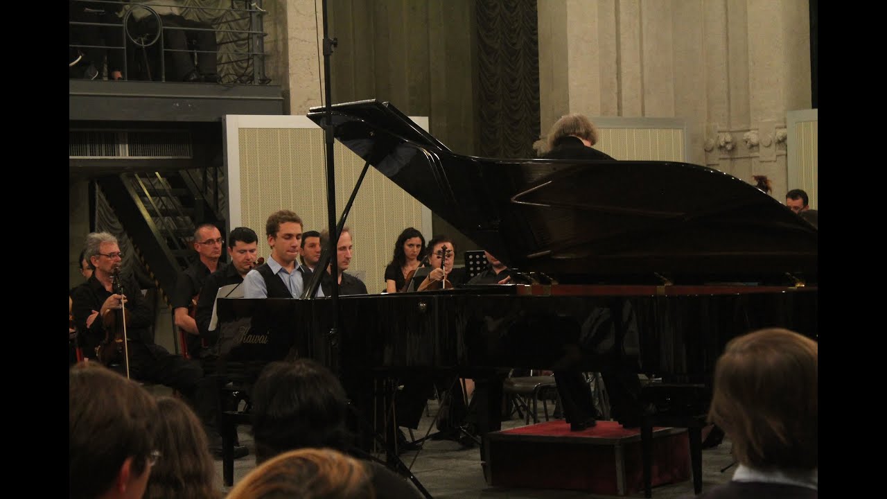 Mendelssohn: Piano Concerto n. 1 - Andrea Mariani, piano (Full Concert ...