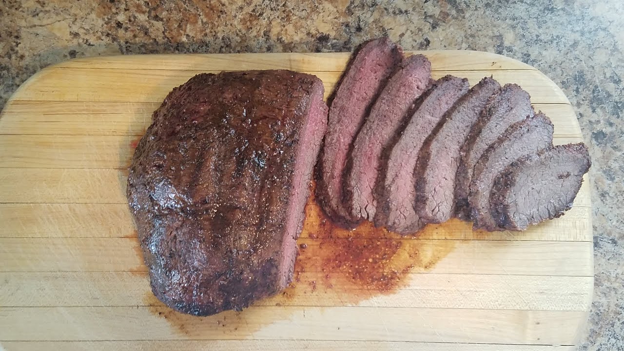 California Style Beef Tri-Tip | Pigskin Barbeque - YouTube