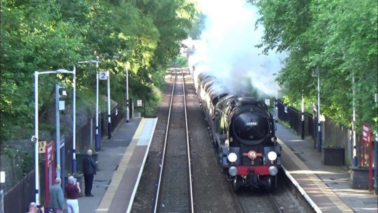 SR 34046 heads for Wilpshire summit (15 Jun 2022) - YouTube