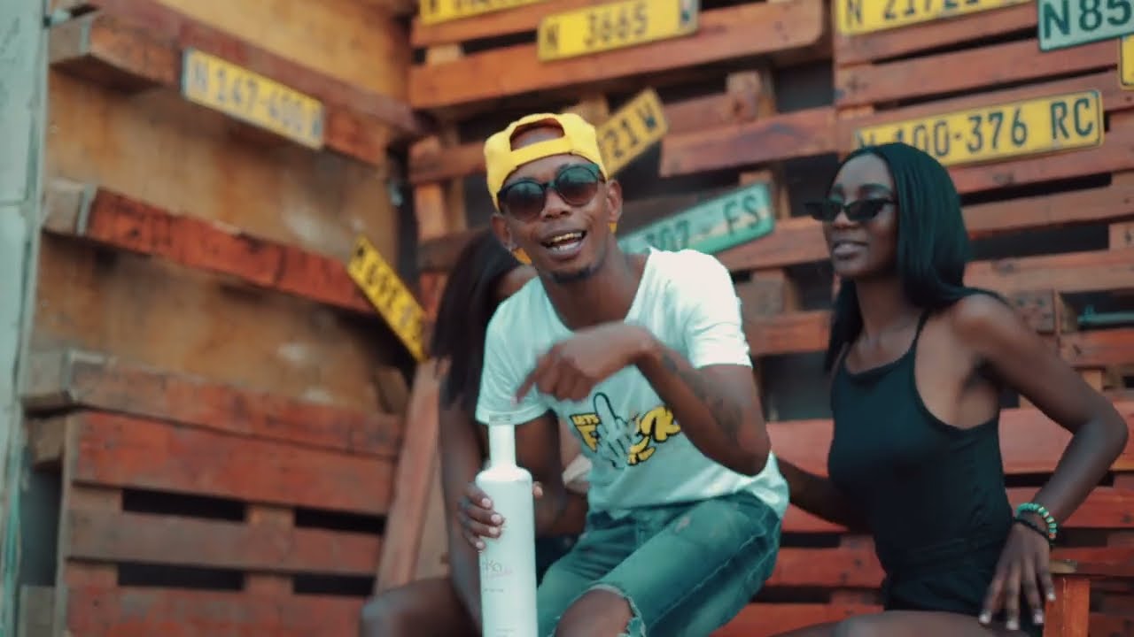 De3zy Poco Loco x Vincent Die Laste Hond - Go Down (Offical Music Video ...