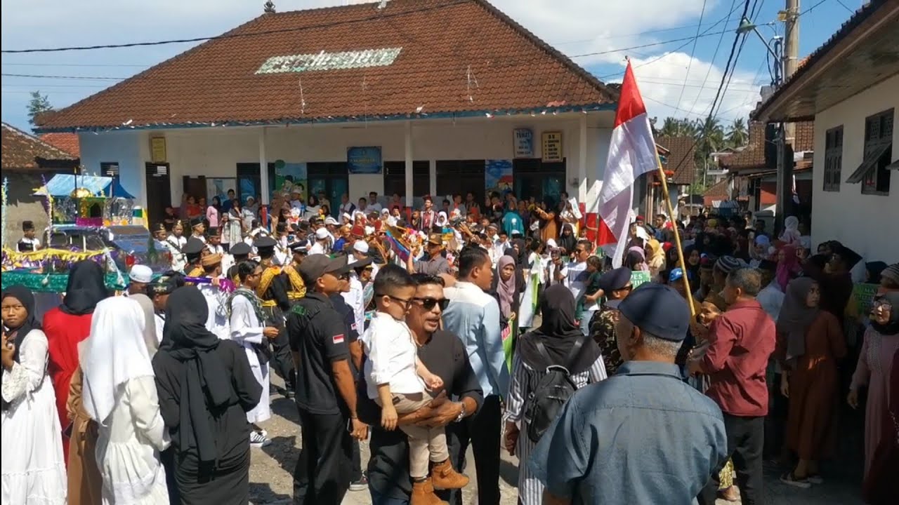 Pawai Ta'aruf Maulid Nabi | Kampung Kecicang Islam 1444 H/2022 M | Part ...