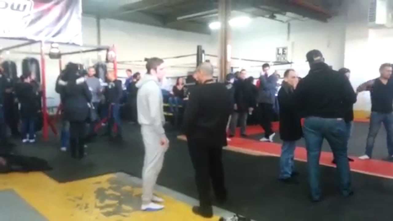 Montreal UfcVet David Loiseau Crow Training Center - YouTube