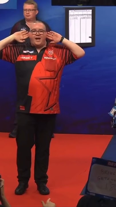 🤩EPIC walk-on Stephen Bunting 💪World Matchplay 2024 #darts #shorts # ...