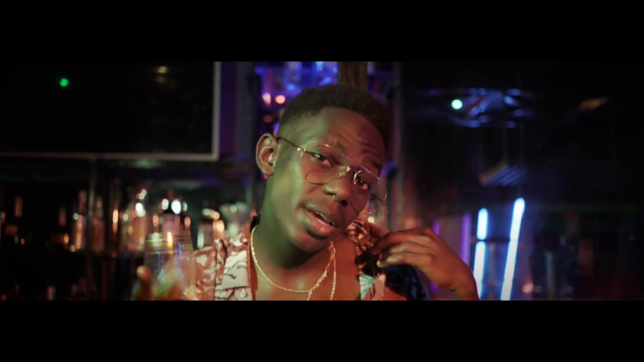 Dicoman - Me (Official Video) - YouTube