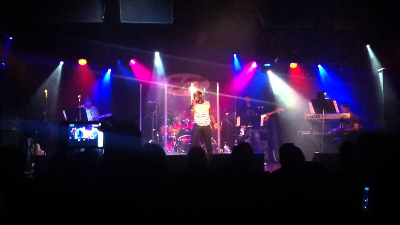 Tapiwa "Taps" Mugadza- Sex on Fire (cover) - YouTube