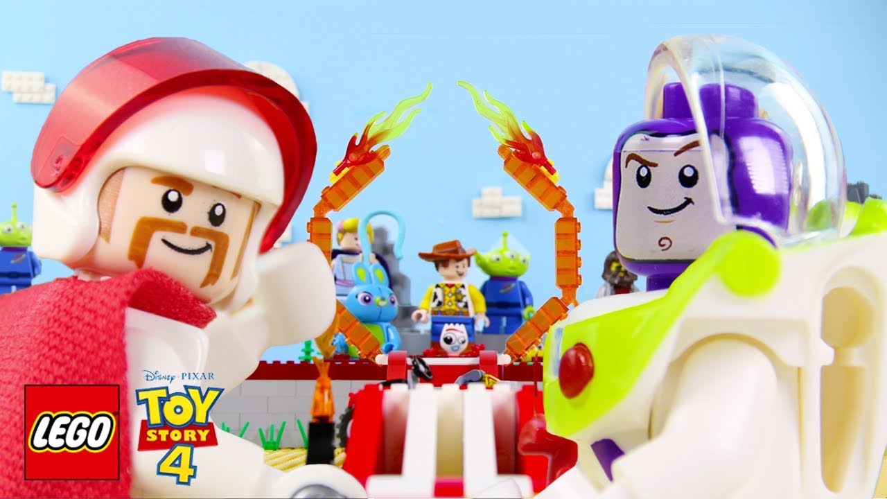 LEGO Toy Story 4 STOP MOTION LEGO Buzz vs Duke Caboom Stunt Show | LEGO ...
