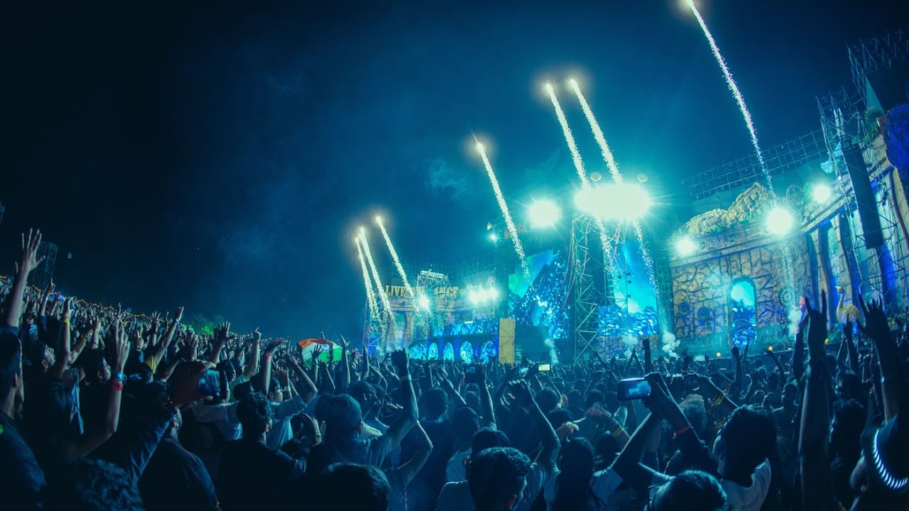 Sunburn Pune - Day 2 Aftermovie - Afrojack - YouTube