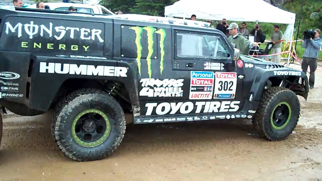 Dakar 2010 - Hummer de Robby Gordon - YouTube
