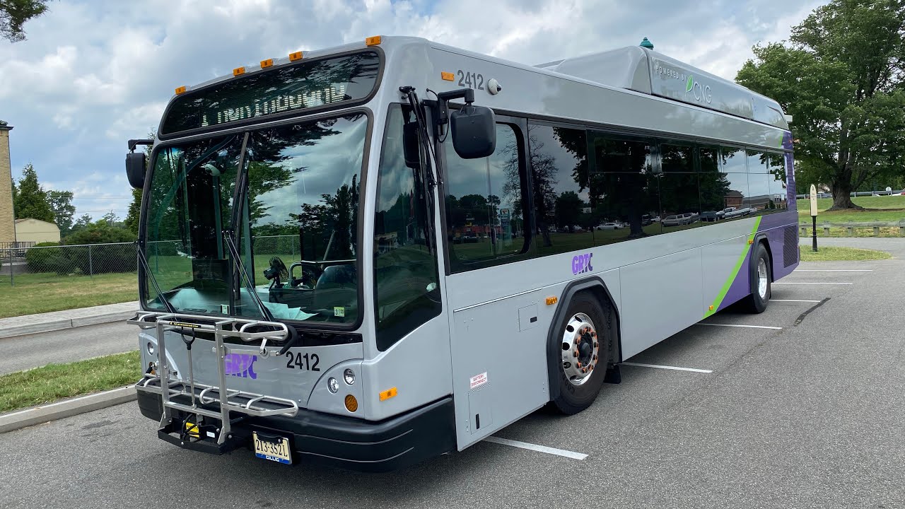 Display! 2024 Gillig BRT CNG 35’ 2412 displayed at GRTC block party ...