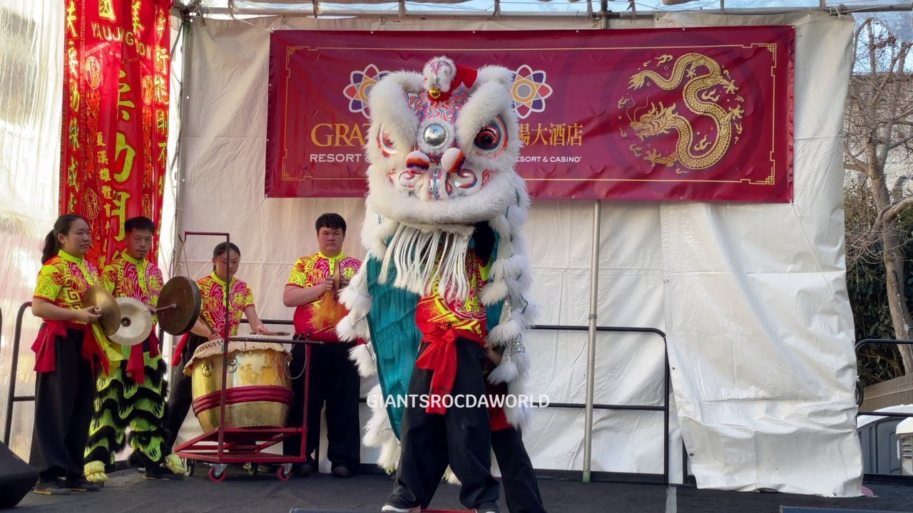 Kids Lion Dance, Bucket + Lettuce Routine // CNY 24 Year of the Dragon ...
