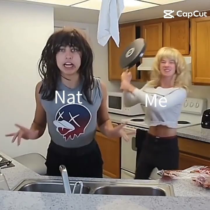 she always be screaming for "no reason "😳😳 - YouTube
