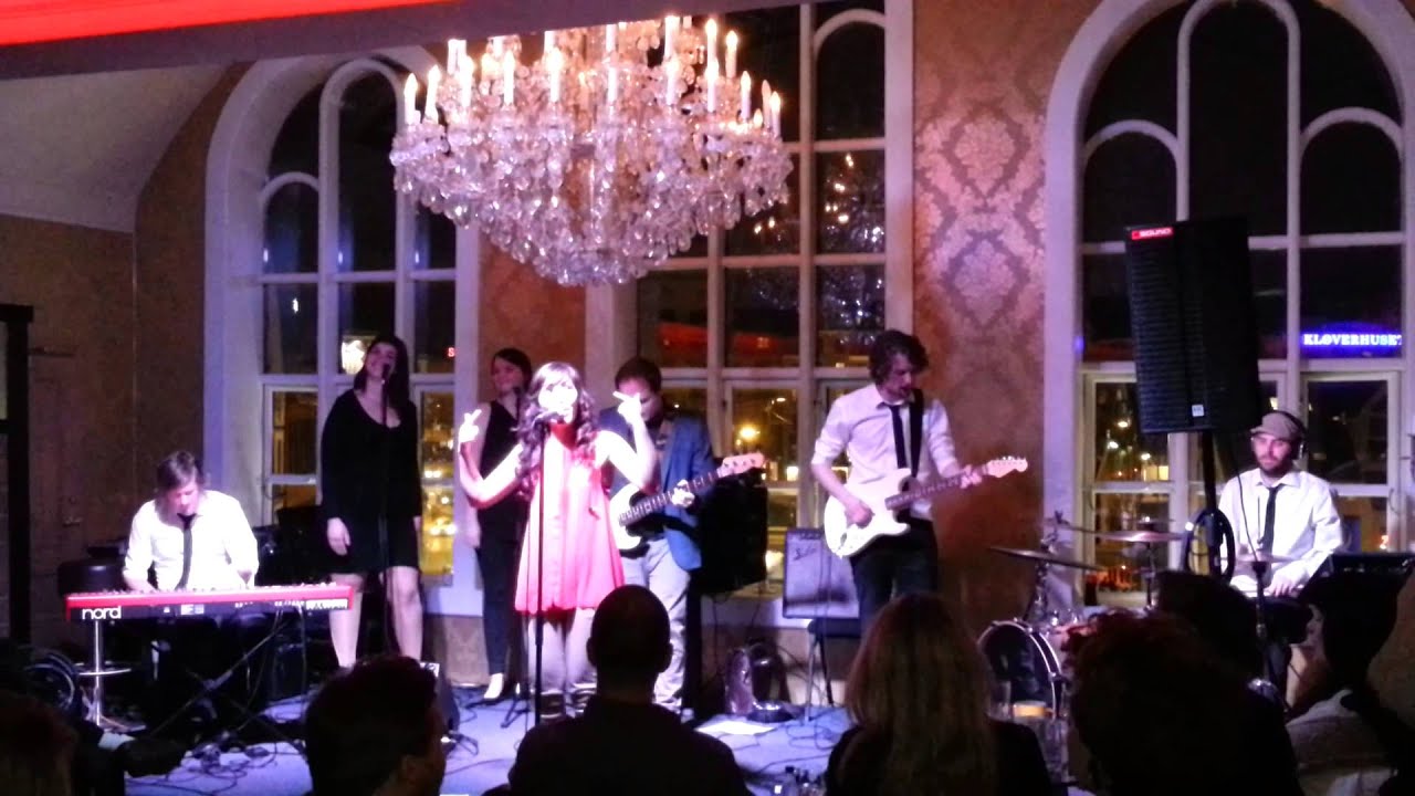 Myrna Braza - Save Me, Biblioteket Bar, Bergen, Norway 20.04.2013 - YouTube