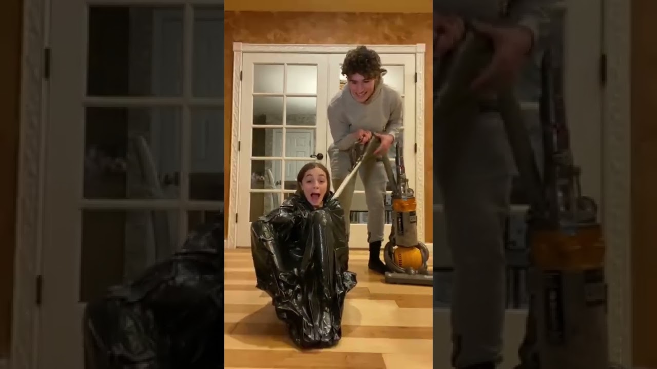 VACUUM TRASHBAG CHALLENGE 🤣 #shorts - YouTube