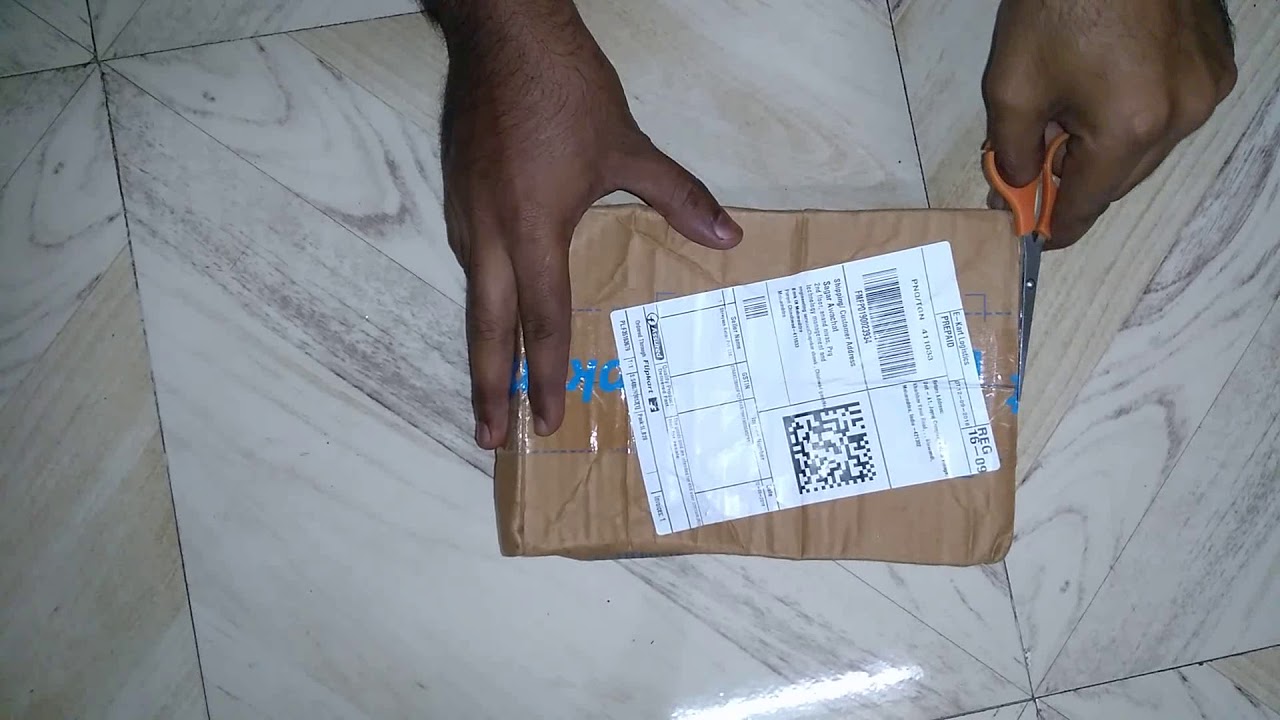 Sennheiser CX 180 Wired Headphone Street II UNBOXING - YouTube
