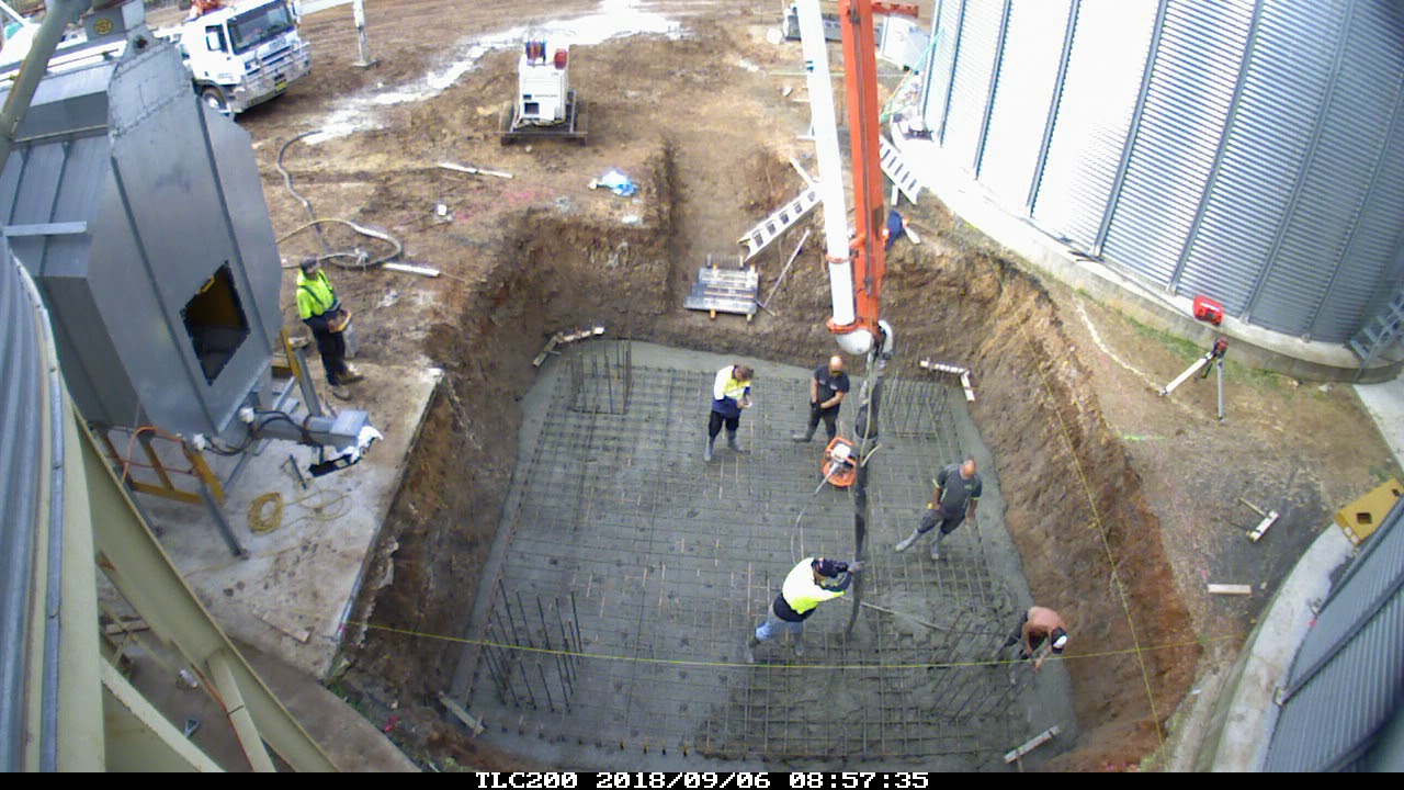 Grain leg tower foundations time lapse - YouTube