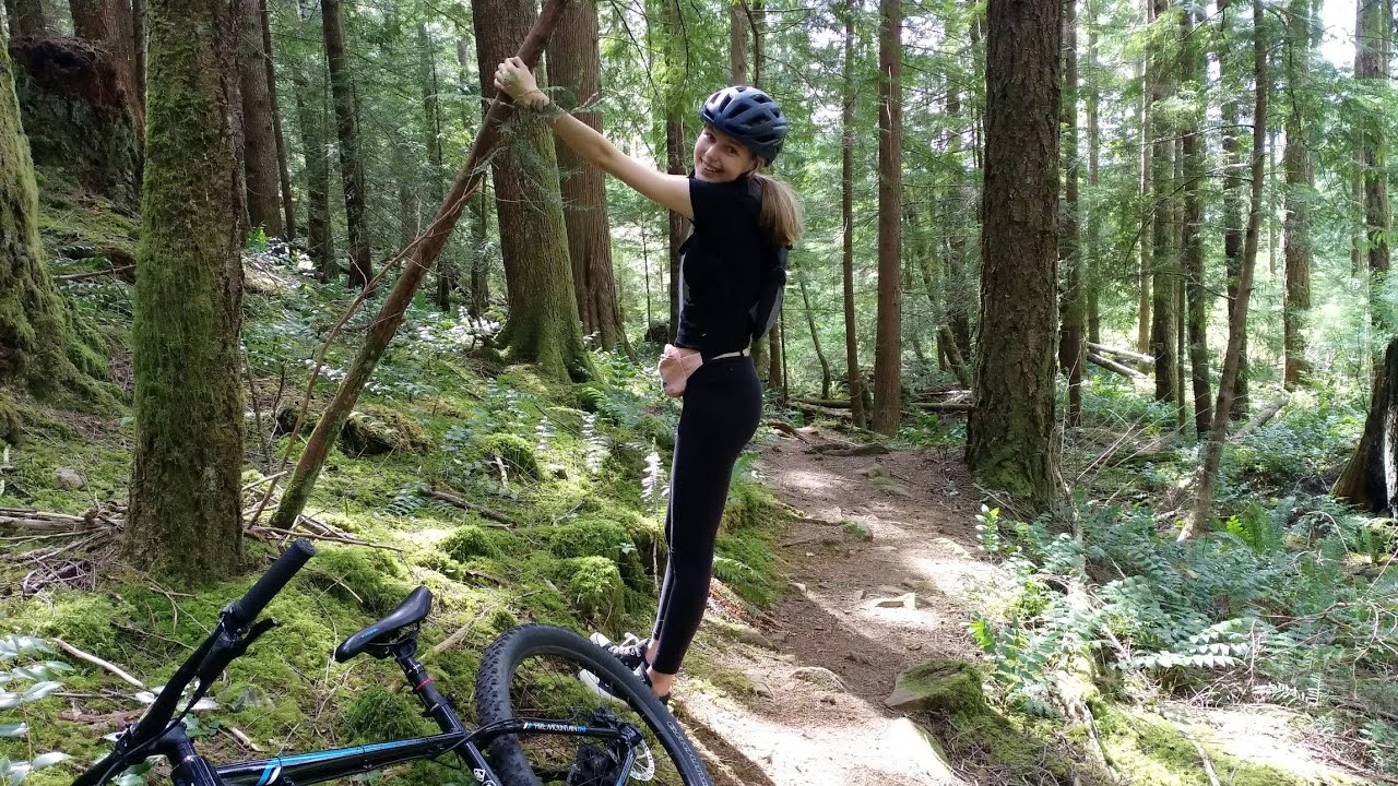 Quadra Island Camping Trip Day 3 ...Let's Go Find Some Singletrack ...