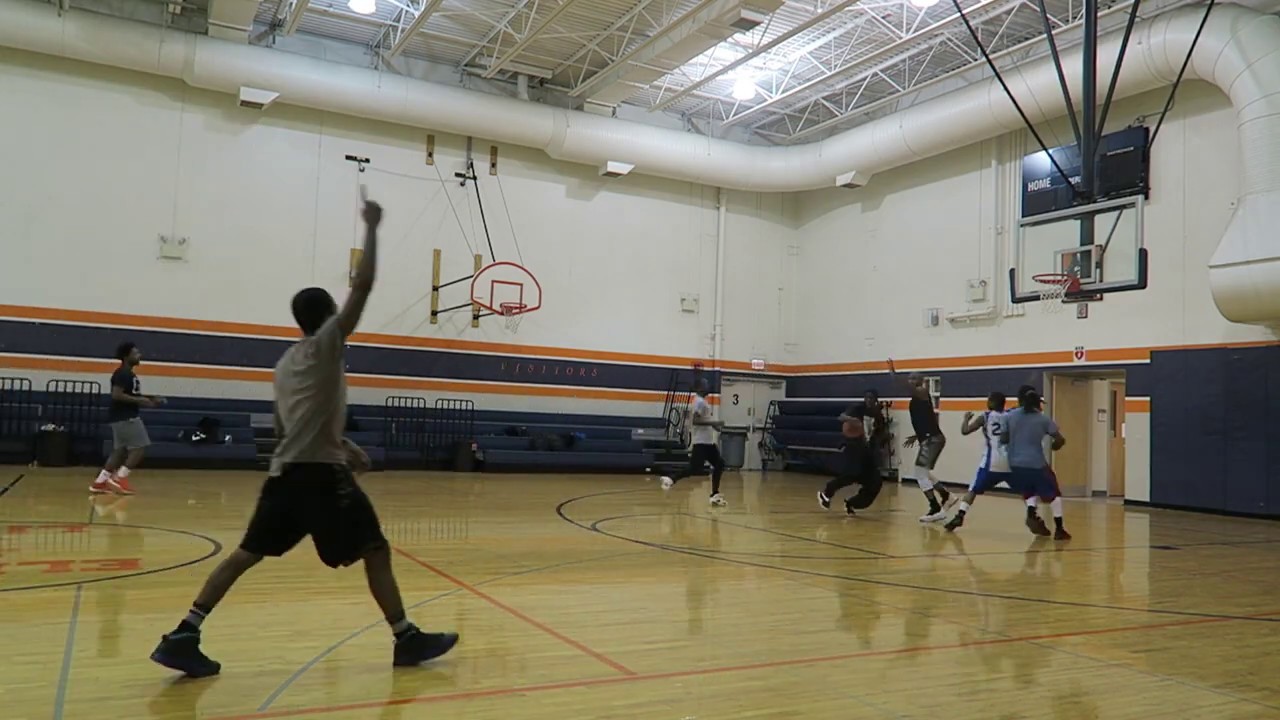 FIRST BASKETBALL HOOP SESSION IN MONTHS GAME 1 - YouTube