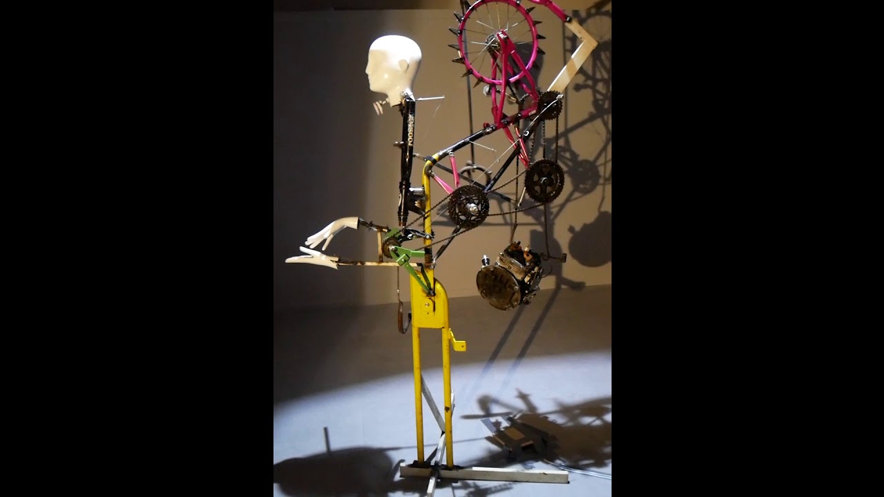 Kinetic clockwork sculpture - YouTube