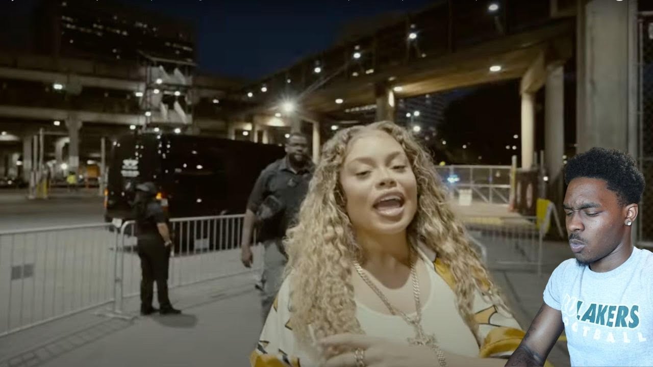 LATTO- SUNDAY SERVICE FT. MEGAN THEE STALLION & FLO MILLI (reaction ...
