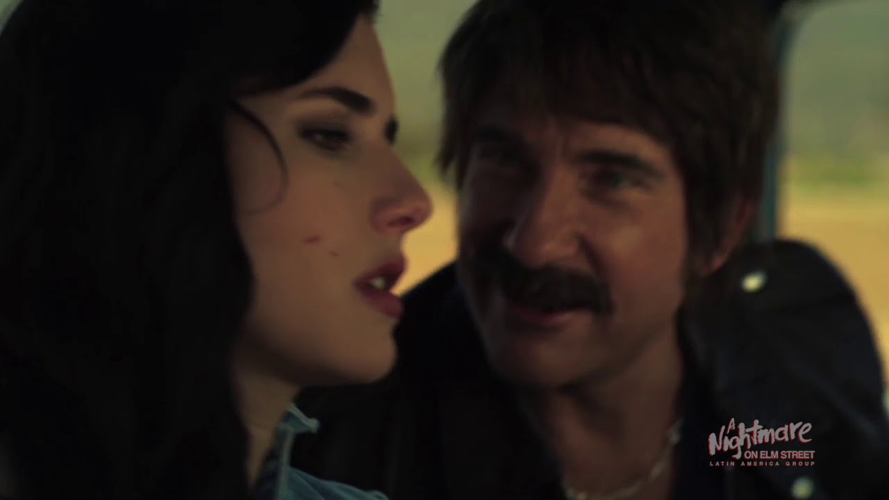 AHS 1984 - Brooke engaña a Bruce (Doblaje Latino) - YouTube