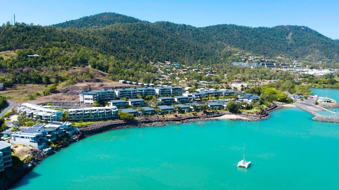 Mirage Whitsundays, Airlie Beach, Australia - YouTube