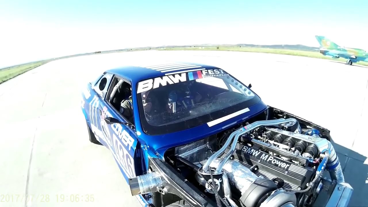 Bmw e30 s38 turbo 1000 hp vs Mig 21 - YouTube