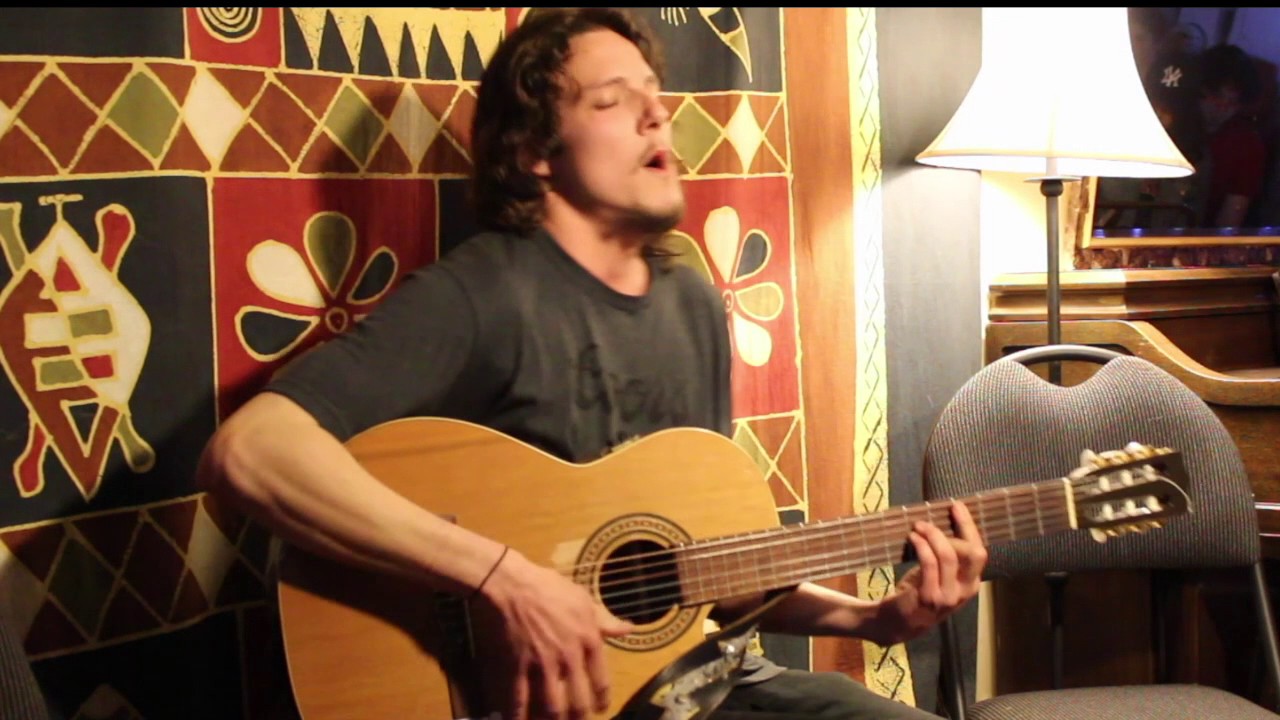 Luke Prosser at the Yellow Door Coffeehouse - YouTube