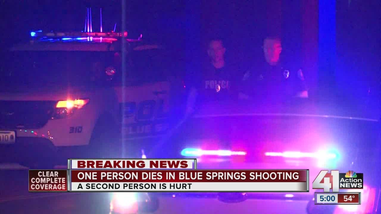 Police search for two suspects following fatal shooting in Blue Springs ...