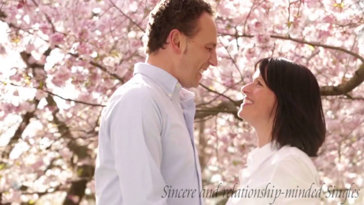 Minneapolis Singles - YouTube