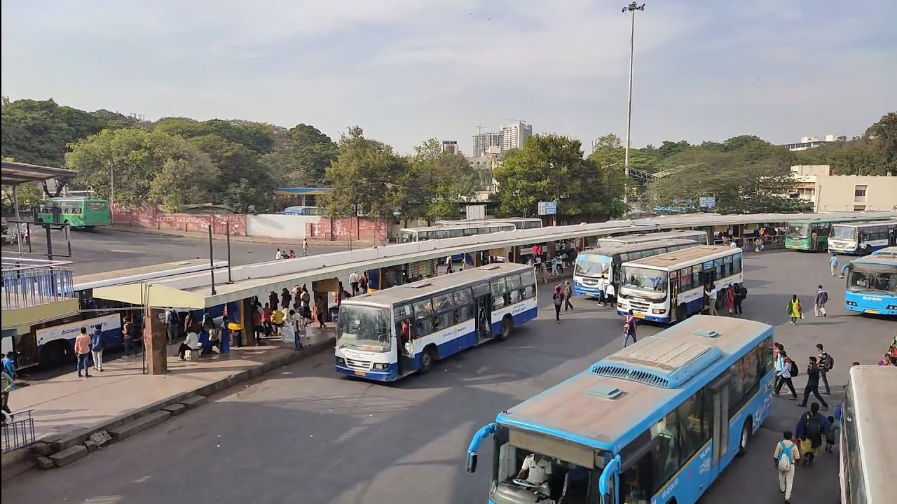 Bangalore ka sabse bada bus station | Shahi Vlogs - YouTube