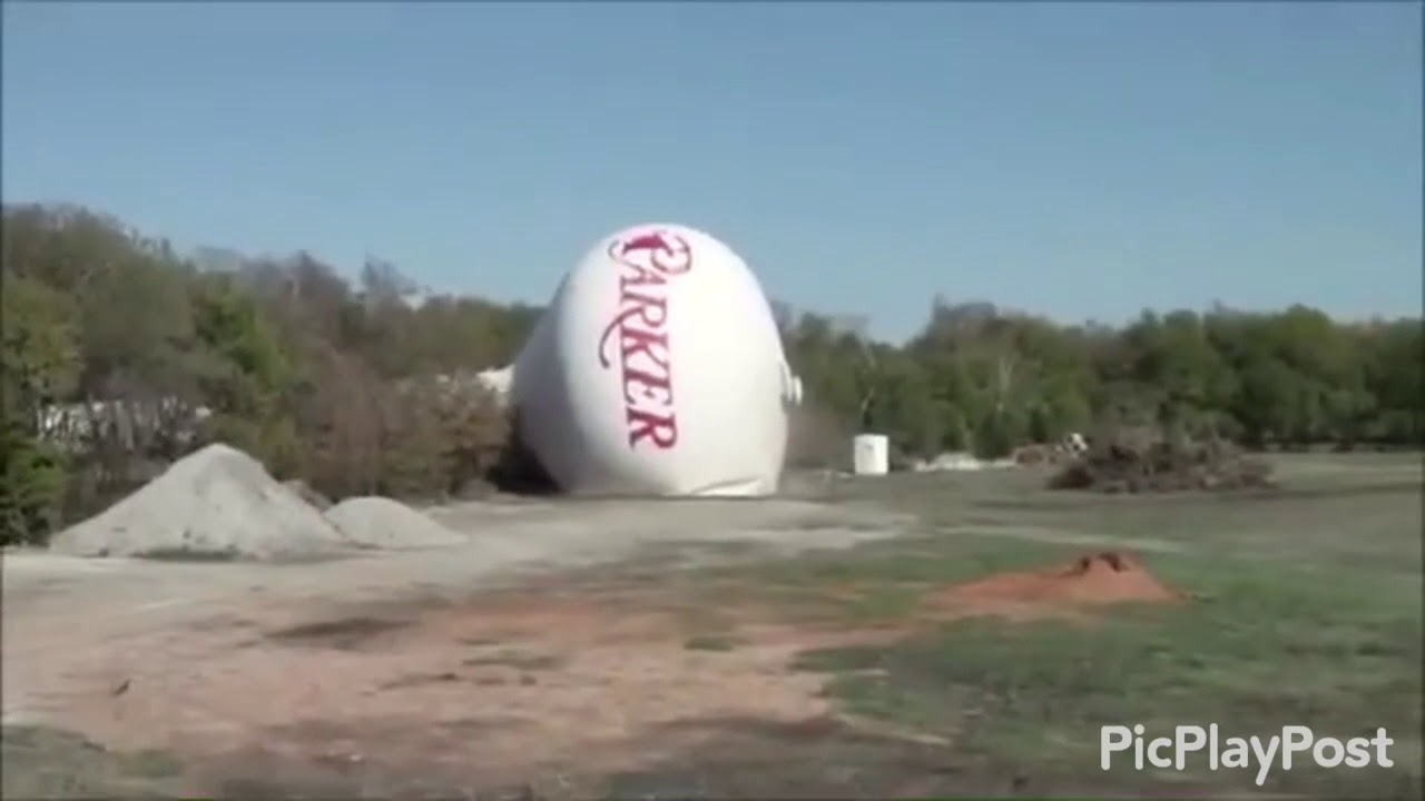Parker water tower fixing itself - YouTube