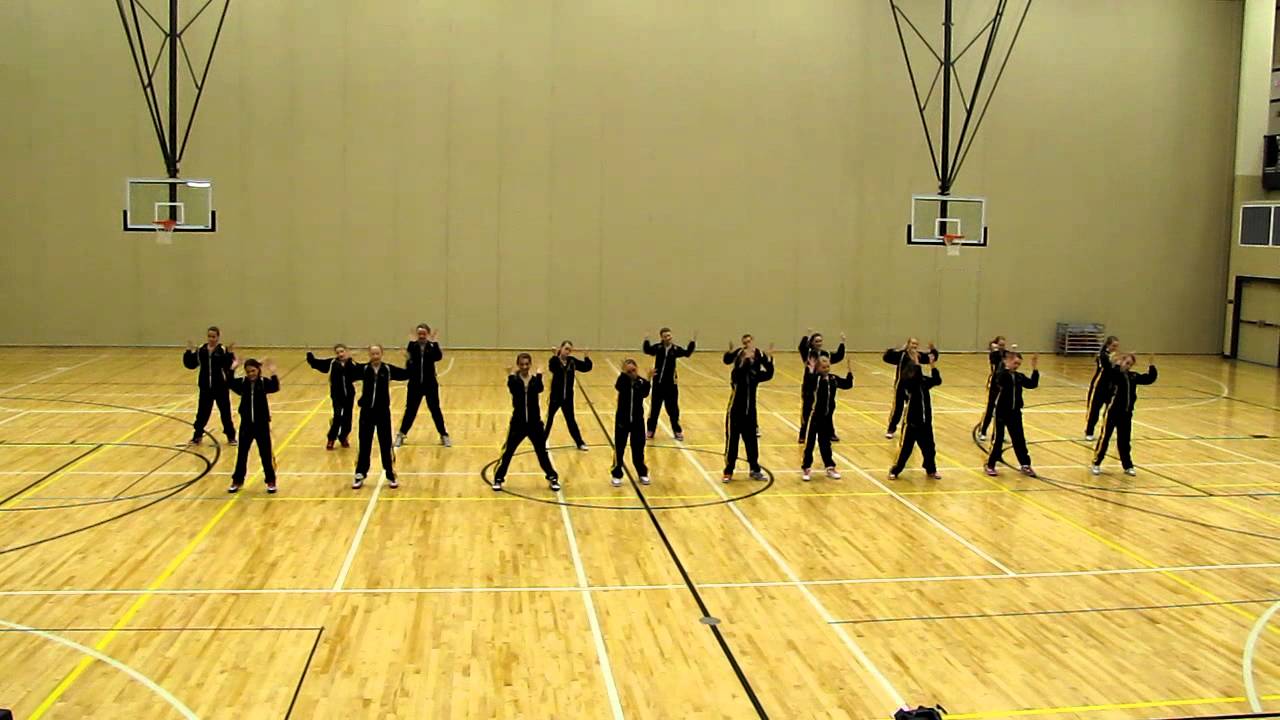 Southeast Polk Jr High RhythAMetteS Hip Hop 11-30-2011 - YouTube