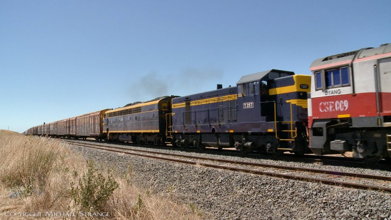 T357 & S303 Diesel Locomotives On 6MP9 SCT Freight Train (31/12/2021 ...