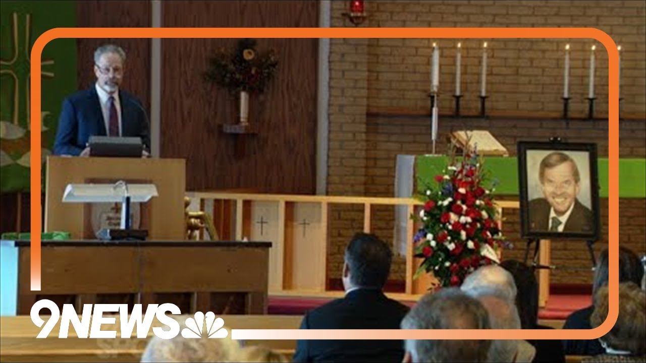 Dave Logan and Steve Foley remember Larry Zimmer - YouTube