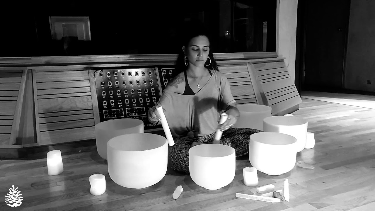 15 min Sound Healing Meditation - YouTube