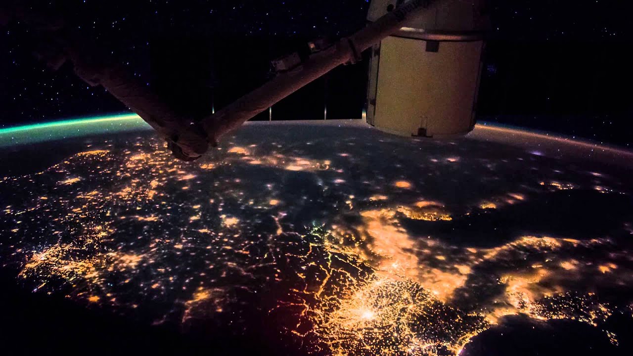 ISS Timelapse - Europe City Lights (24/25 Gennaio 2015) - YouTube